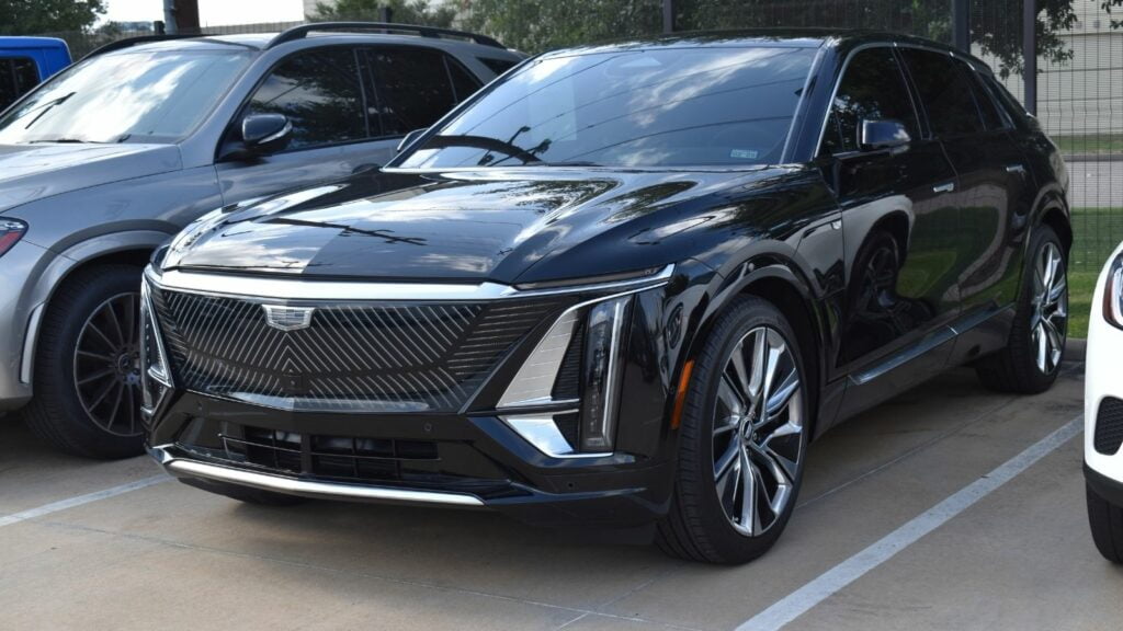 10 High-Tech Cars That Are Redefining Modern Driving - Get CyberTrucked