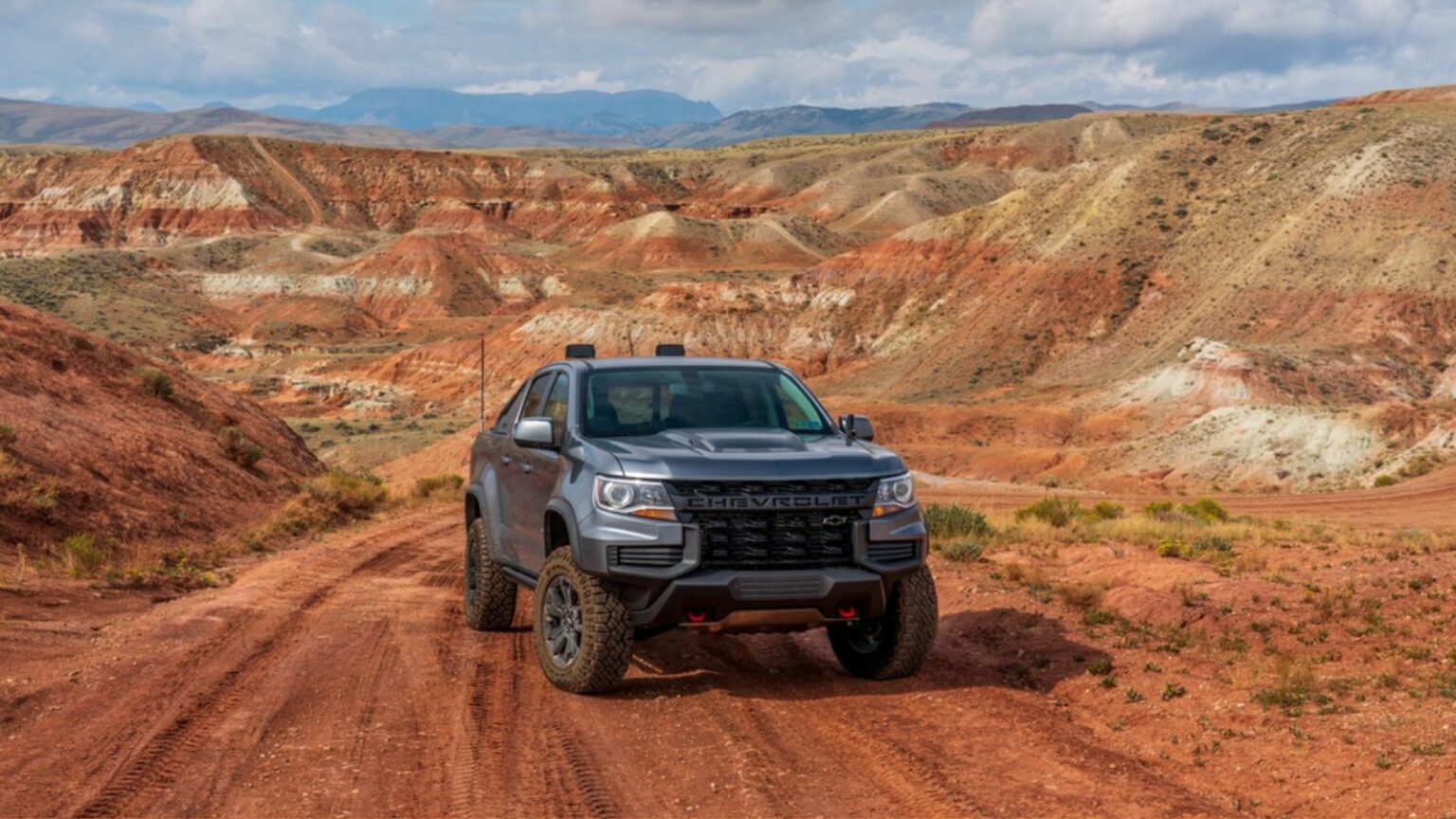 Conquer The Terrain Unleash Your Chevy Colorado With Rock Slide Power Stepsfeed