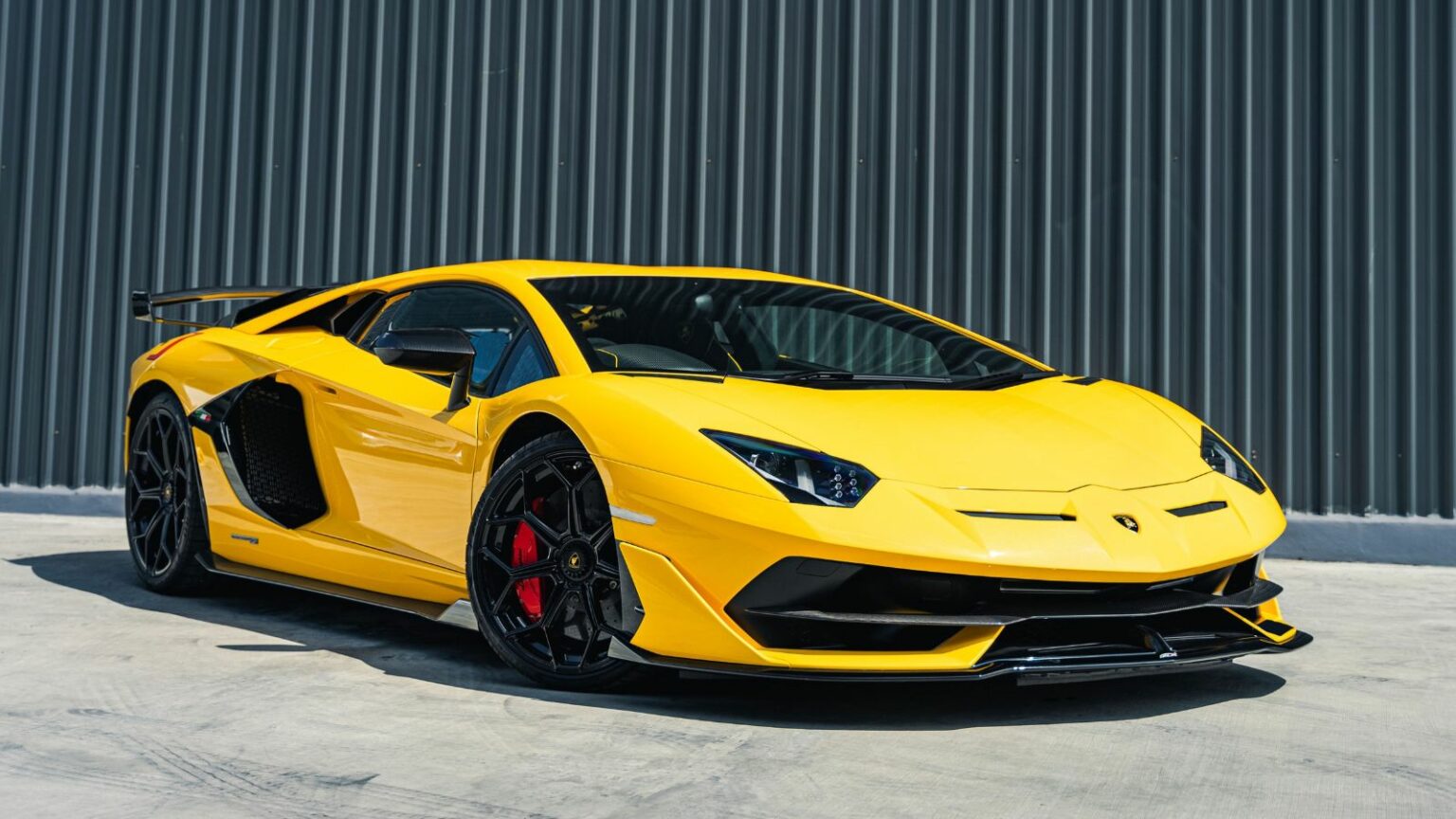 14 Sports Cars with Revolutionary Aerodynamic Designs for Extreme ...