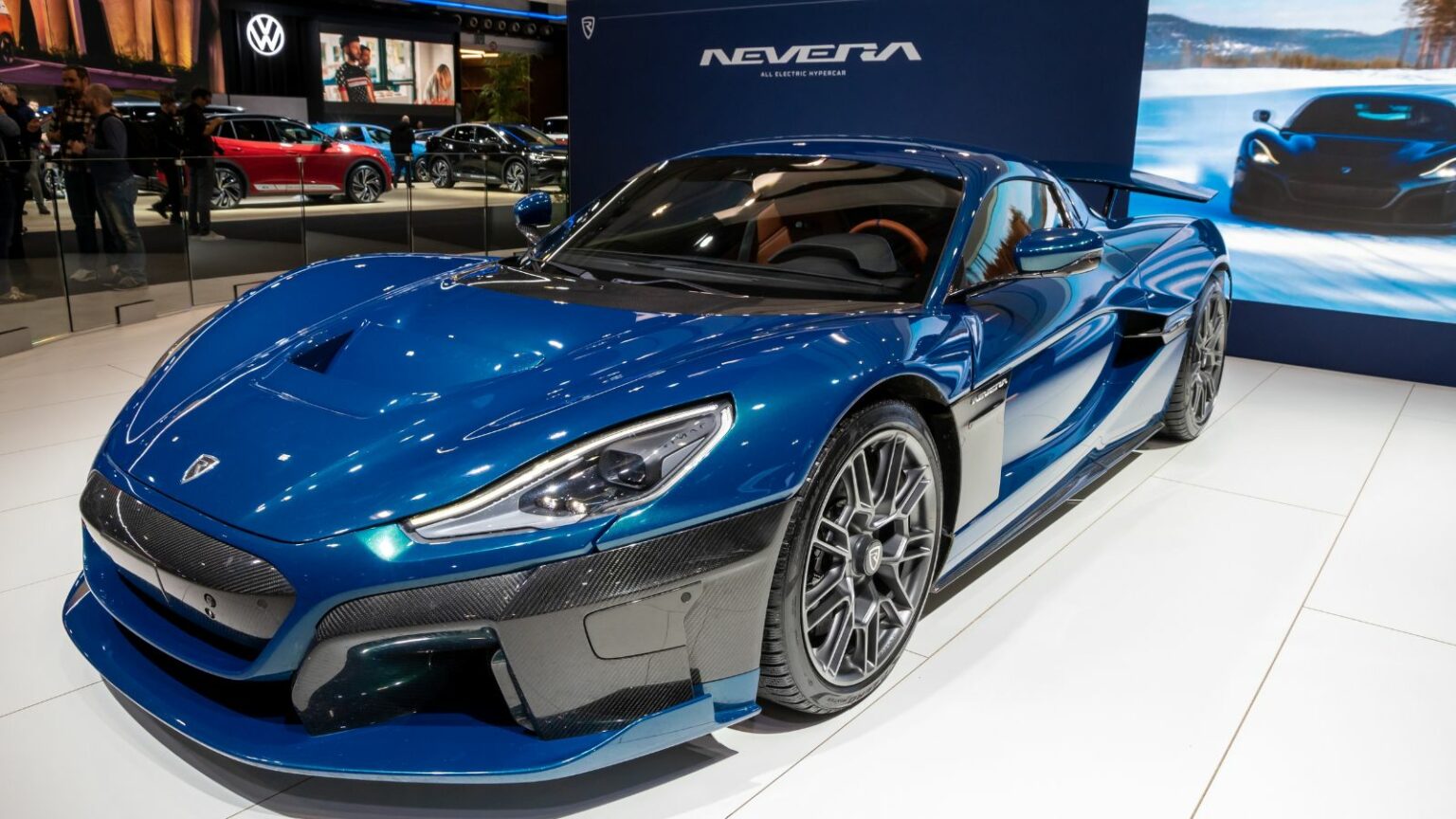 23 Supercars That Can Outrun Anything on the Road - Get CyberTrucked