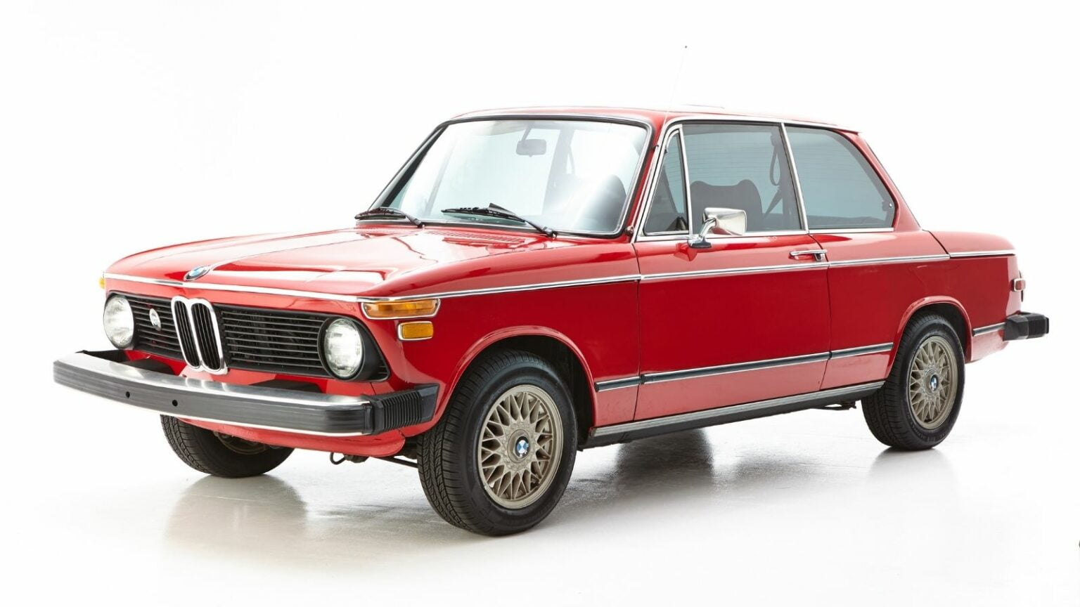 25 Classic Sedans That Are Still Turning Heads — Ageless Appeal - Get ...