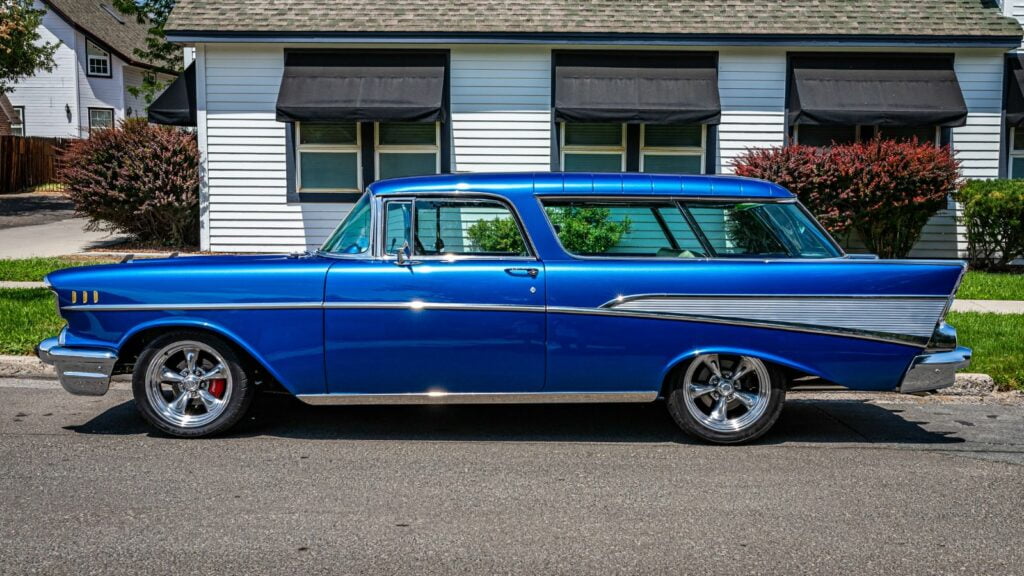 15 Iconic Station Wagons That Defined Family Road Trips in America ...
