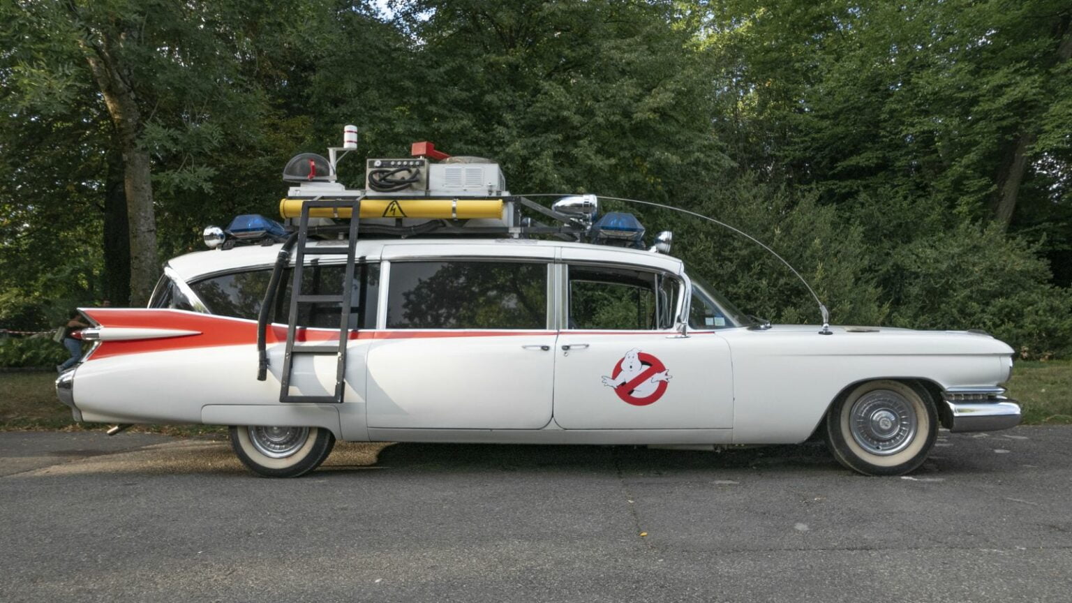 13 Unexpected Car Heroes from Popular TV Shows - Get CyberTrucked