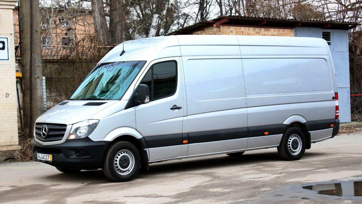 21 Heavy-Duty Vans That Deliver Reliability As Strong As Their Cargo ...