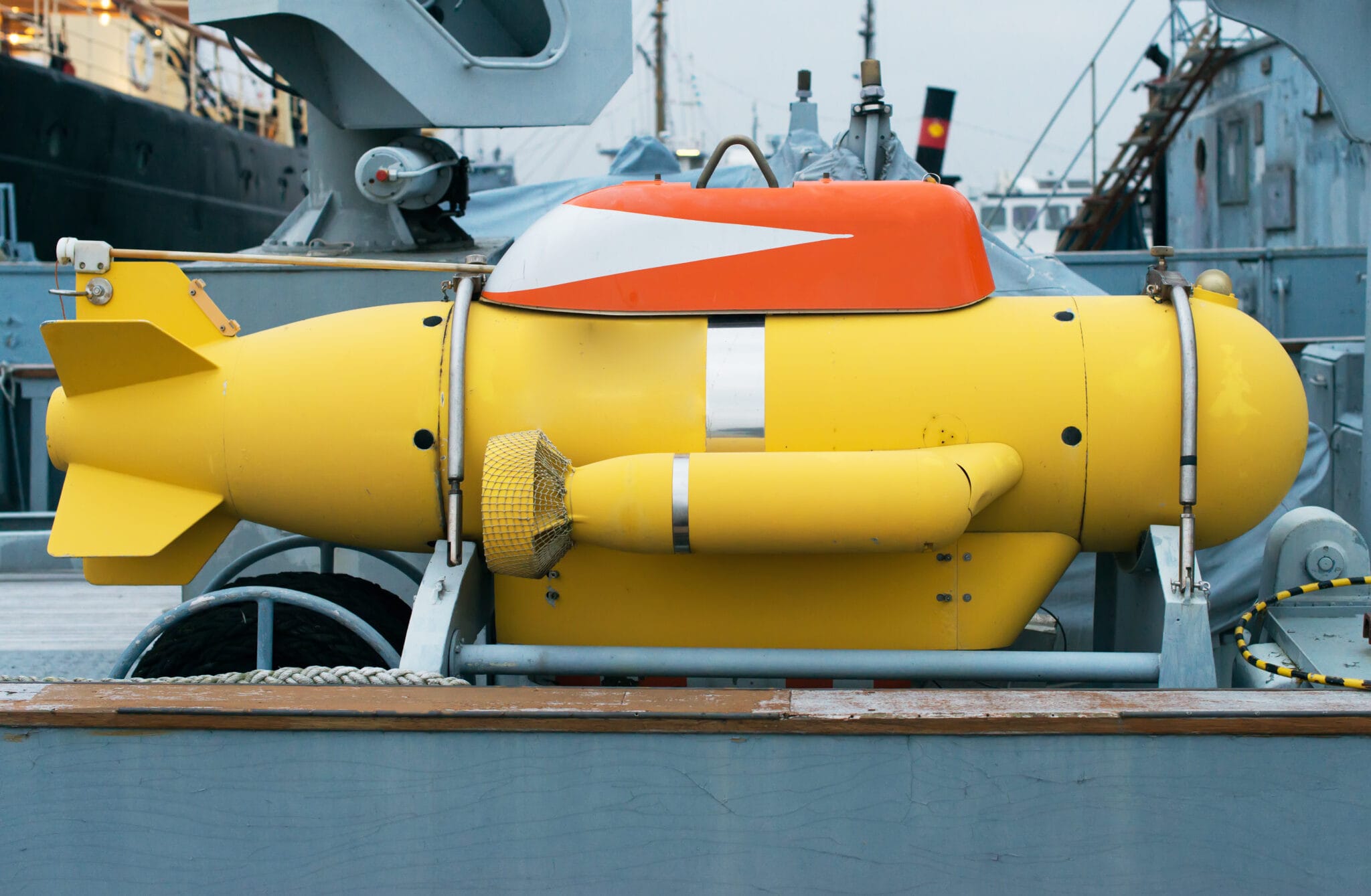 11 Vehicles That Can Actually Travel Underwater — Amphibious Wonders ...