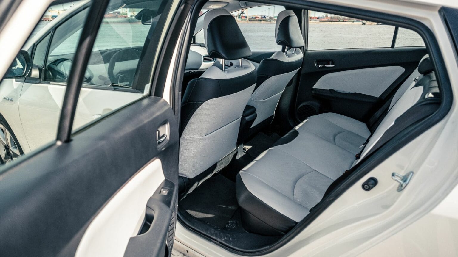 30 Common Complaints From Long-Term Toyota Owners - Get CyberTrucked