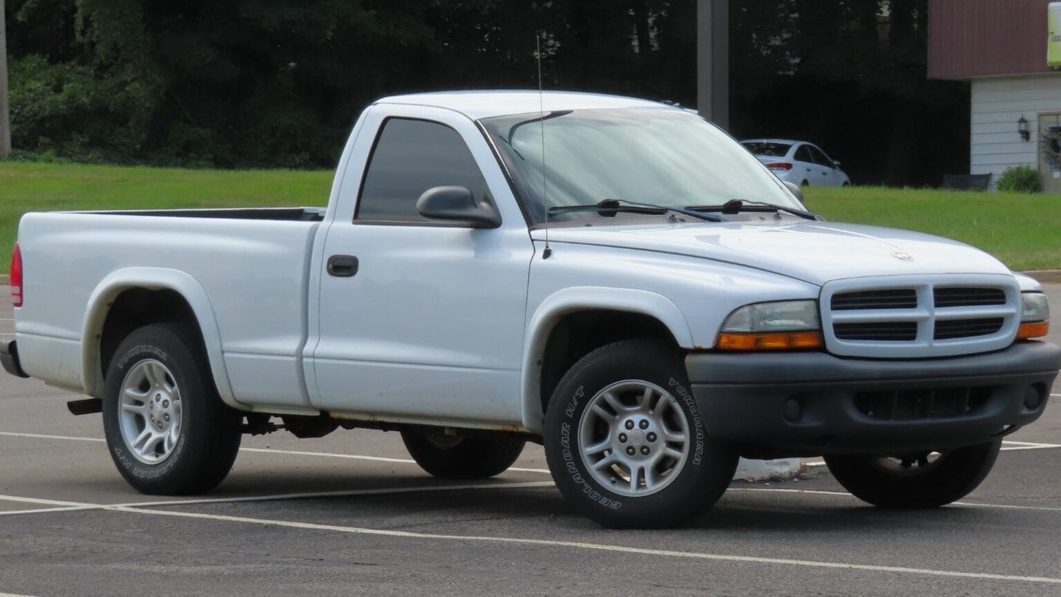 10 Trucks That Fall Apart (and 10 That Last Forever in Canada) - Get ...