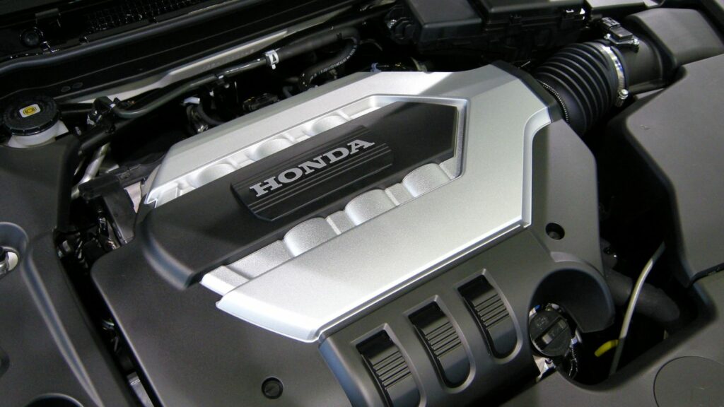 The 15 Engines That Last the Longest on the Road - Get CyberTrucked