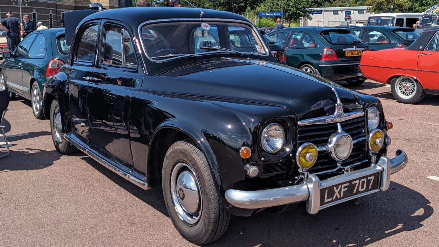 Why Some Classic Cars Have Four Pedals and It’s Absolutely Intentional ...