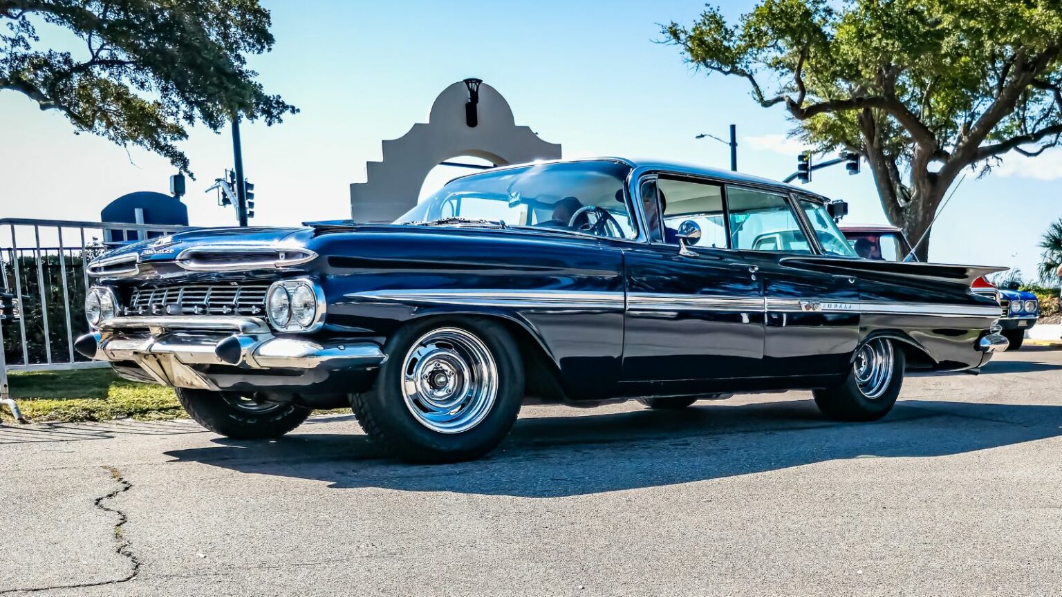 10 Classic Cars That Captured the Space Age Dream - Get CyberTrucked