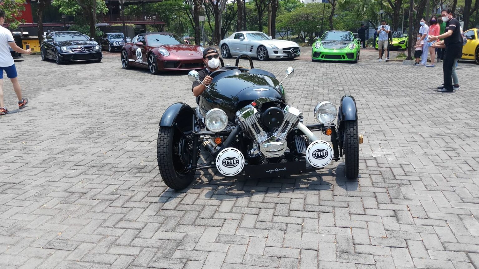 Is It a Car or a Motorcycle? These 10 Three Wheelers Blur the Line ...